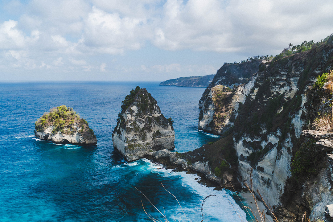 Nusa Islands Guide: Where to Eat, Stay, and Play on Nusa Lembongan ...